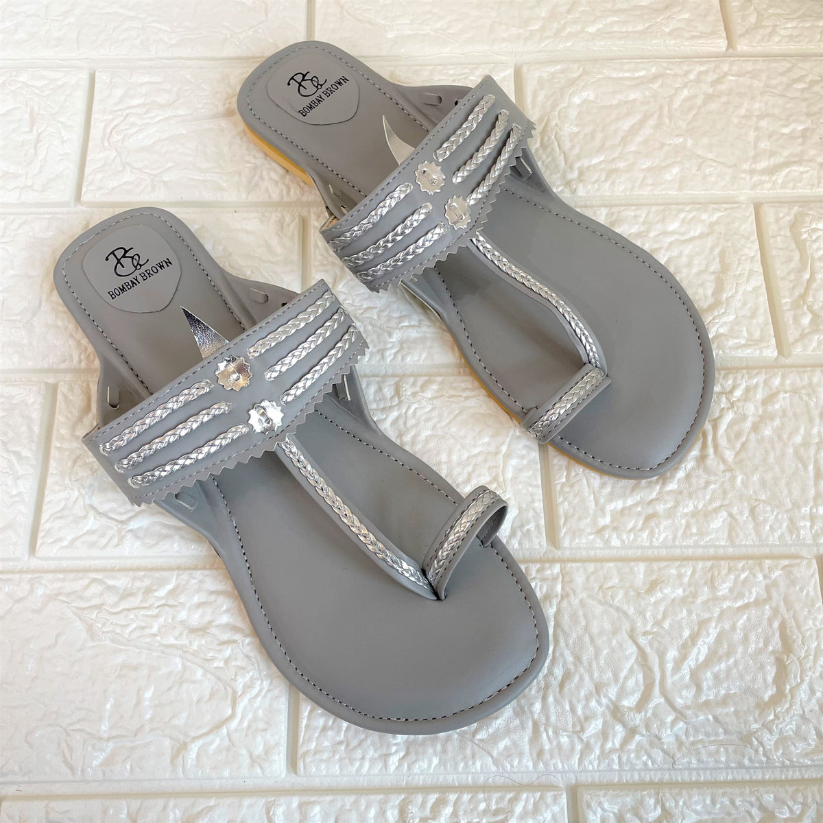 COMFIE GREY – Bombay Brown India